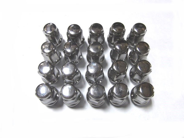 2005 Chevy Impala Lug